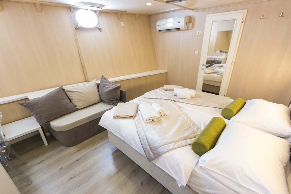 Infinity - Luxury Balcony Cruise Ship - DiscoverCroatia.com.au